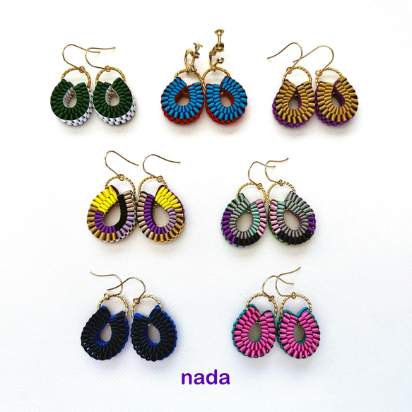 リボンでできた馬蹄モチーフのピアス/イヤリング変更可/エーゲ海ブルー×レッド ピアス（フック・チェーン） nada 通販 10021181 ...