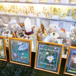 送料無料 • オパール/シルバー925 ༺バリ島の僧侶の祈祷＆浄化 •☆• ヒーリングペンダント༻幸福を招くお守り石 ネックレス・ペンダント ...