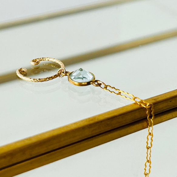 14kgf 枠留めスカイブルートパーズのロングイヤーカフ イヤーカフ milimili901 通販 10570128｜Creema(クリーマ)