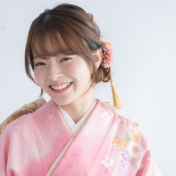 【成人式振袖髪飾り/ダウンMピンクベージュ】ヘッドドレス＆組紐ゴールド/水引き金/卒業式袴/和装結婚式前撮り白無垢色打掛 ヘッドドレス ...