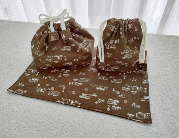 車柄のお弁当入れ3点セット(茶色) 弁当袋 KINUCA 通販｜Creema(クリーマ) 11548863
