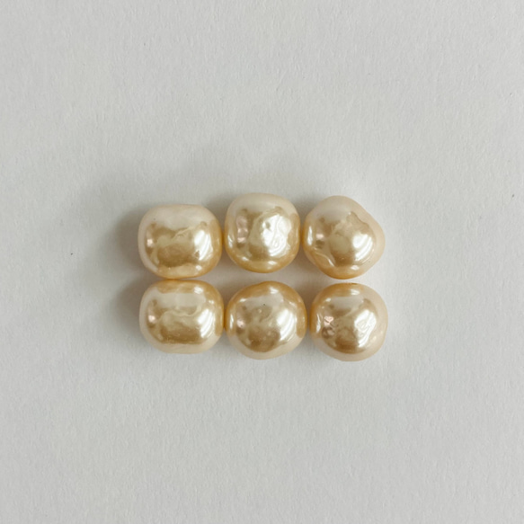 ガラスバロックパール約11～12mm両穴/ライトアプリコットクリーム/6ヶ入/made in japan パール particular ...