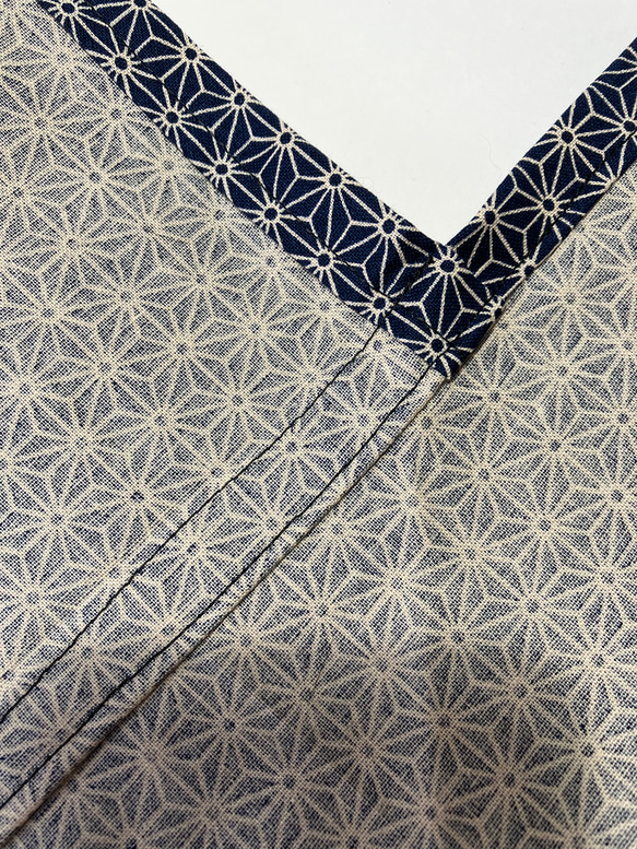 和柄ネイビー麻の葉柄あずま袋と箸袋セット 弁当袋・風呂敷 はち 通販 12640850｜Creema(クリーマ)