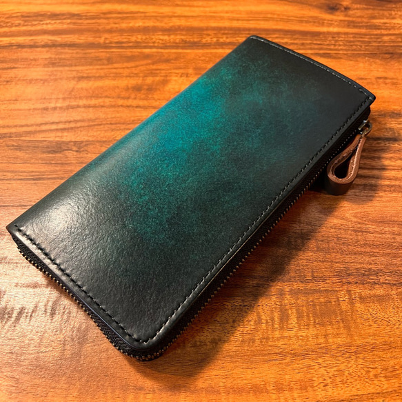 革の手染め- L字ファスナー中財布 / グリーン（緑+青） 長財布（メンズ） 革工房MajuTworks 通販 12691728｜Creema ...