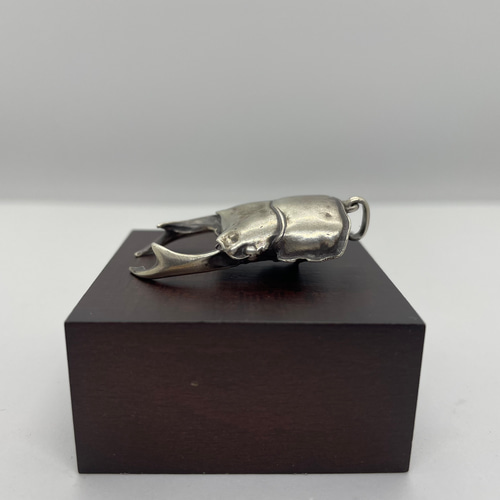 オオクワガタ♂(ペンダントトップ)シルバーアクセサリー オオクワガタ♂(ペンダントトップ)シルバーアクセサリー