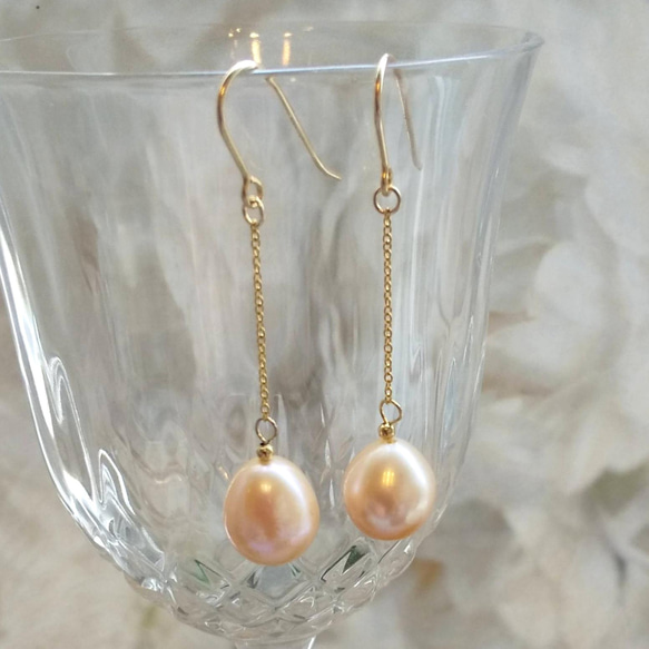 14kgf 淡水パール 揺れるしずくピアス ピアス（フック・チェーン） Dress 通販 13243434｜Creema(クリーマ)