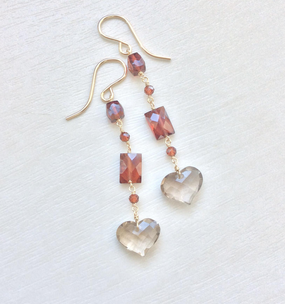 ハート型スモーキークォーツとガーネットのロングピアス ピアス（フック・チェーン） きなたろう 通販 13251450｜Creema(クリーマ)