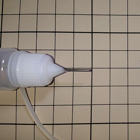 ニードルボトル 2個 つまみ細工 ボンドを入れてつかえる！ その他素材 みゅり 通販 13276163｜Creema(クリーマ)