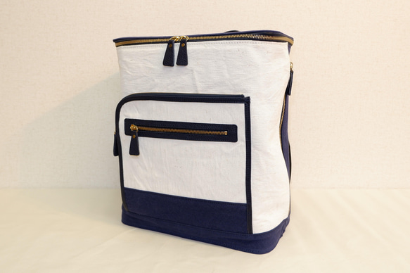 ボックスリュック 顔料麻布 ホワイト×ネイビー リュック・バックパック 賀茂かばん 通販 13287471｜Creema(クリーマ)