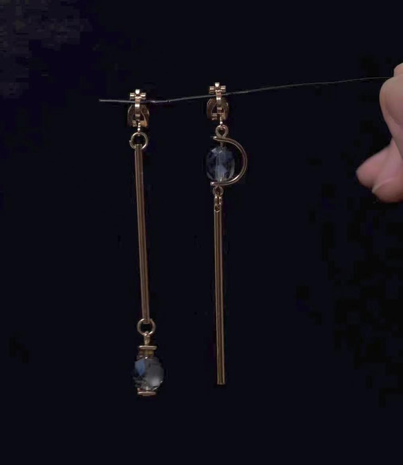 G−012宇宙風ピアス イヤリング・ノンホールピアス GANKI 通販 13306609｜Creema(クリーマ)