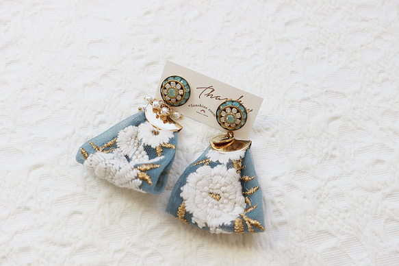 ヴィンテージクリスタル×インドリボンf（ピアス） ピアス（その他） *Sunshineroom* 通販 13314084｜Creema(クリーマ)