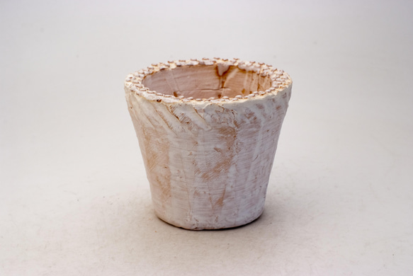 陶器製（2.5号ポット相当）多肉植物の欲しがる植木鉢 NSS-2059 一輪挿し・花瓶・花器 pots 通販 13341622｜Creema ...