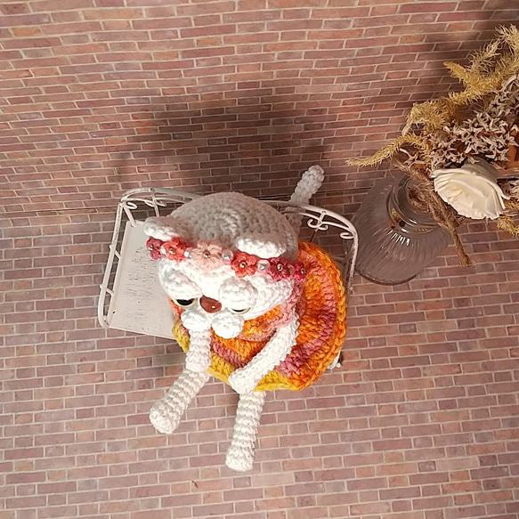 kay#3☆あみぐるみ☆花カチュームの白猫-マンチカンな猫Meru-オレンジドレス あみぐるみ *Kay* 通販 13345145 ...