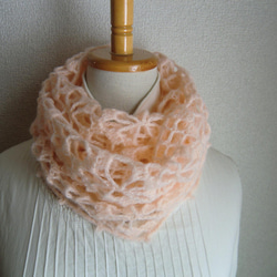 ベビーアルパカウール 三角ストール （シェルピンク） ストール botanyuki* 通販 13357616｜Creema(クリーマ)