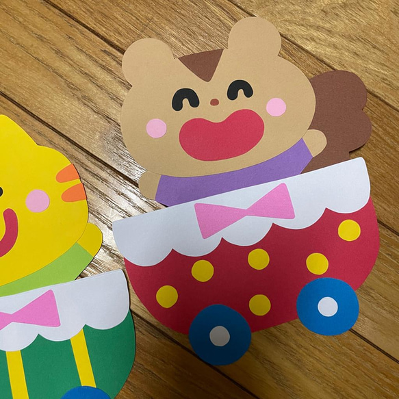 汽車＊壁面飾り 型紙 める 通販 13367950｜Creema(クリーマ)