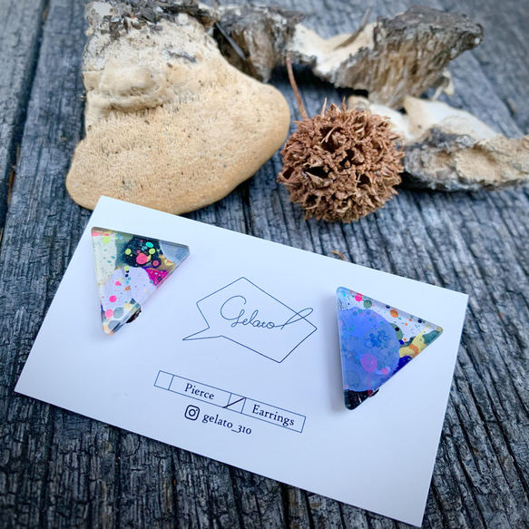 コトバはさんかくイヤリング イヤリング・ノンホールピアス gelato 通販 13374290｜Creema(クリーマ)
