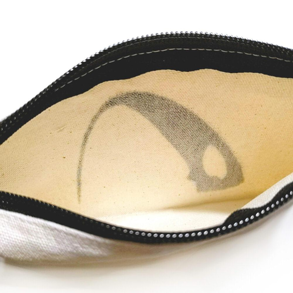 【おうちでいきものフェス限定】水面からこんにちは。ポーチM ポーチ いきものトート 通販 13374650｜Creema(クリーマ)