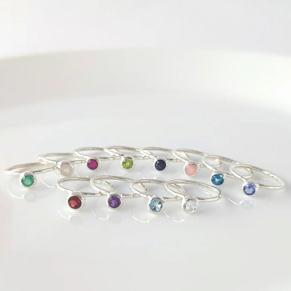 -drop- 選べる12ヵ月誕生石 覆輪シルバーリング 真鍮リングプレゼント【受注制作】 指輪・リング 黒猫とカンパニュラ 通販 ...