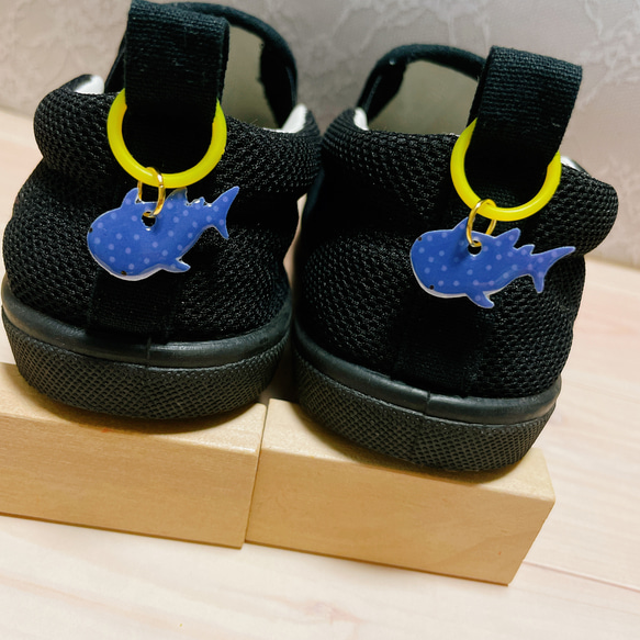 ☆名入れ可能☆ シューズタグ 上靴タグ ネームタグ うわばき 靴 お名前シール 名入れ ジンベイザメ 名前シール *°♡molto ...