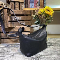 71 2022年新品 柔らかい レザーバッグ レザー 斜めがけ ショルダーバッグ メンズ・レディース兼用 牛革トートバッ ショルダーバッグ ...