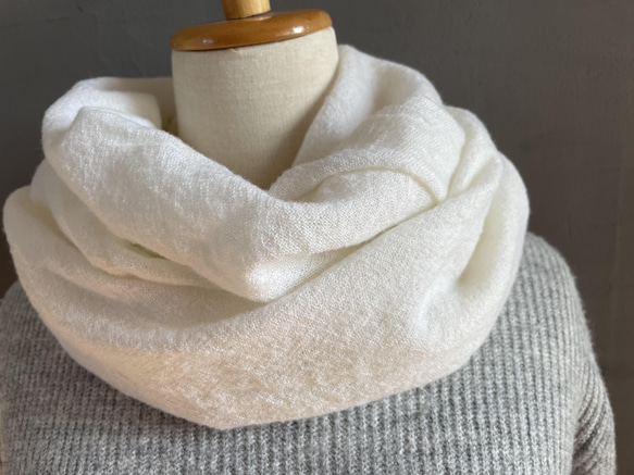 男女兼用★秋冬ウールガーゼ★スヌード 白【受注製作】 スヌード Tutu-nature 通販｜Creema(クリーマ) 13451449