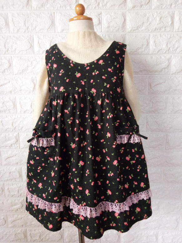 ギャザー入り 可愛いおしゃれ 2~3歳用エプロン その他ファッション Sweet rose 通販｜Creema(クリーマ) 13505140