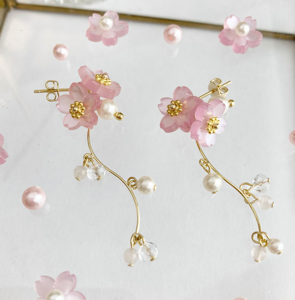 サクラ咲く ピアス/イヤリング ピアス（その他） flower 通販 13506441｜Creema(クリーマ)