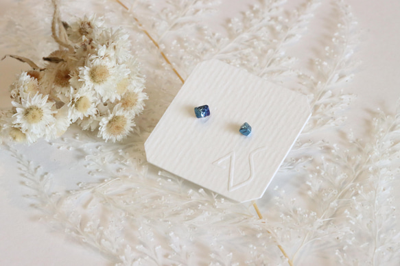 [一点もの] balance petit cut〈002〉 ピアス（スタッド・一粒） As 通販 13528335｜Creema(クリーマ)