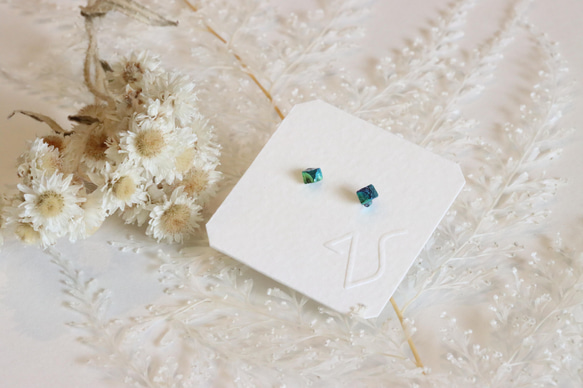 [一点もの] balance petit cut〈003〉 ピアス（スタッド・一粒） As 通販｜Creema(クリーマ) 13528344