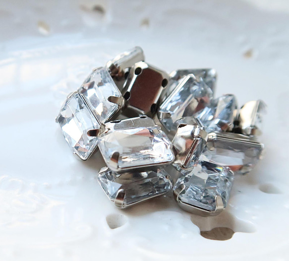 《在庫処分》アクリルの大きなストーン レクタングル 銀 ライトピーチ 20個セット デコパーツ Romantic Tree 通販 ...