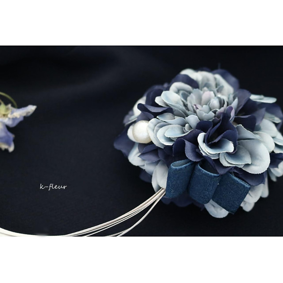 コサージュ ネイビーブルー コサージュ K-FLEUR 通販｜Creema(クリーマ) 13537475