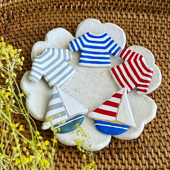 ボーダーTシャツ ブローチ ブローチ kometobi 通販 13540010｜Creema(クリーマ)