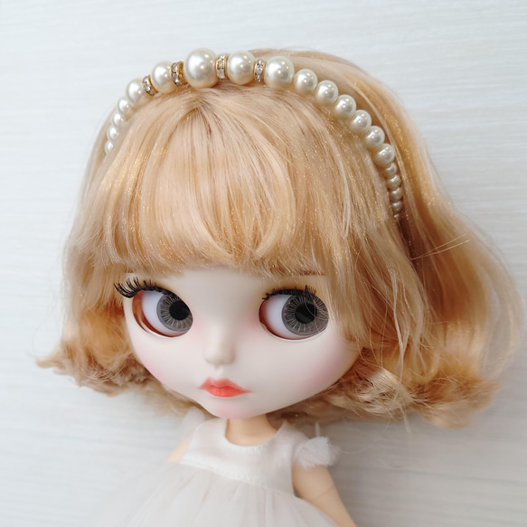 1801ブライス カチューシャ（白パール・ゴールドロンデル）0305 その他人形 ★KKK★1/27〜2/7発送不可★ 通販｜Creema(クリーマ)
