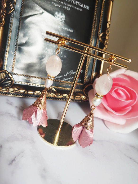 Letter of flowers☆モルガナイトとバロックパールのピアス★4月誕生石 ピアス（スタッド・一粒） Falna 通販 ...