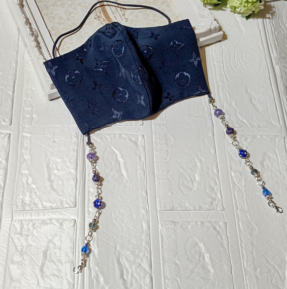 プレゼント&贈り物に モノグラム柄マスク&マスクホルダー 美人ラインマスク ダークブルー マスクアクセサリー Alice・Room 通販 ...