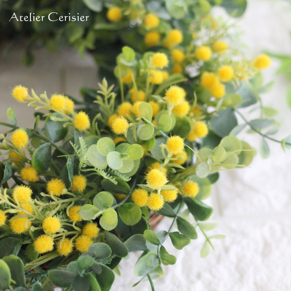 ミモザ リース＜アーティフィシャルフラワー＞ミモザ＆ユーカリ 35センチ リース アトリエ・セリージェ 通販 13586116｜Creema ...