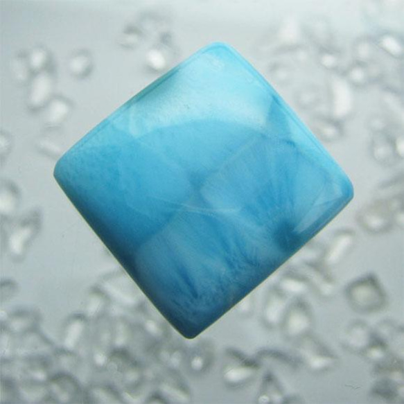 ラリマールース 【送料込】 LMR265 ドミニカ共和国の石研磨職人の旦那から送ってもらってます larimar 直輸入 天然石 ...