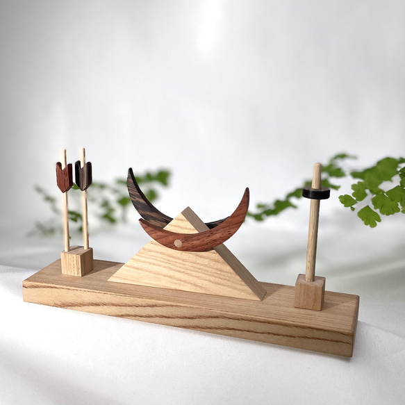 端午の節句 国産けやき 無垢材 兜のオーナメント かぶと ケヤキ 欅 こどもの日 雑貨・その他 PAPU craft 通販 13622100 ...