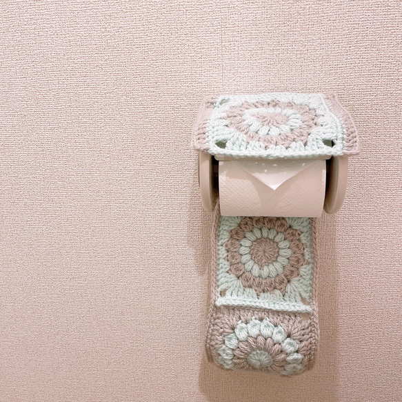 -かぎ編み・手編み-『トイレットペーパーホルダーカバー』ブルーグレー バス・トイレ・洗面用品 麗-Lei- 通販｜Creema(クリーマ ...