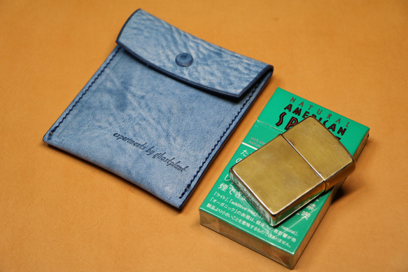 【革で作った携帯灰皿】アラスカレザー ブルー EH-006 その他ケース ghostplant LW 通販 13725913｜Creema(クリーマ)