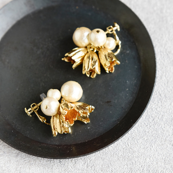 チューリップ ブーケな花束Ⅲ／イヤリング イヤリング・ノンホールピアス アトリエ Erico（えりこ） 通販｜Creema(クリーマ ...