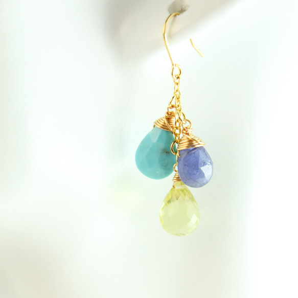 5/4新作【ウクライナ支援】大粒（約11mm）「夢と希望の守護石」耳飾り ピアス（フック・チェーン） MizukaKitchenJewelry ...