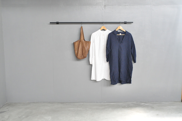 ストレートアイアンバー（ブラック） 壁掛けラック・ウォールシェルフ GO DIY LIFE 通販 13900471｜Creema(クリーマ)