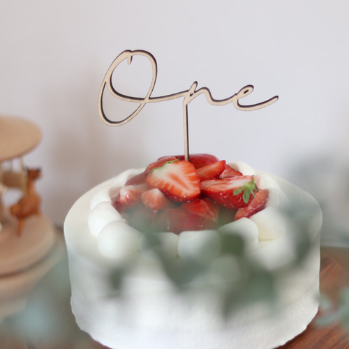 ケーキトッパー one two three 1歳 2歳 3歳 木製 誕生日 ケーキトッパー one two three 1歳 2歳 3歳 木製 誕生日
