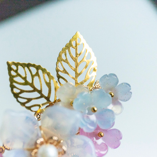 紫陽花とチェコガラス のお花のバレッタ アジサイ あじさい ヘア 紫陽花とチェコガラス のお花のバレッタ アジサイ あじさい ヘア