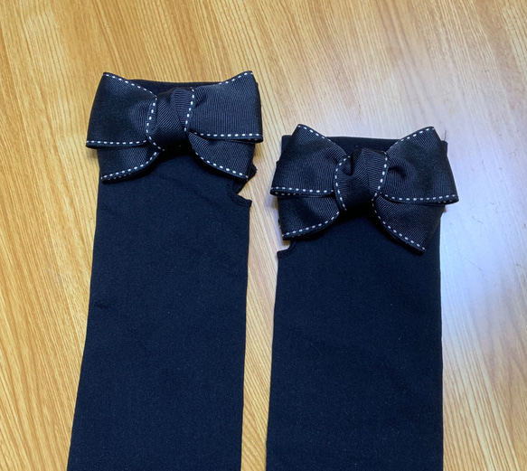 アームカバー ブラックスティッチリボン 手袋・ミトン sho-j 通販｜Creema(クリーマ)