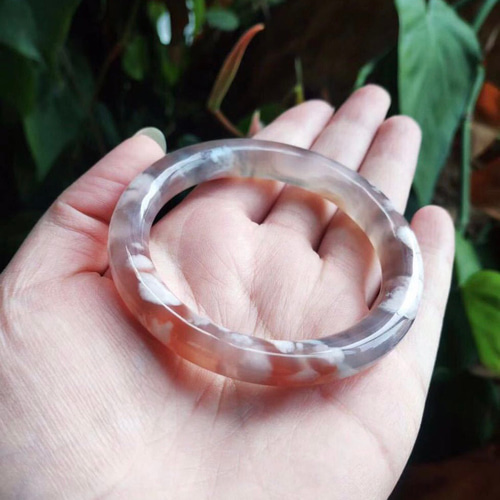 高級 瑪瑙 メノウ バングル 55.6mm$ バングル・リストバンド 高級 瑪瑙 メノウ バングル 55.6mm$ バングル・リストバンド