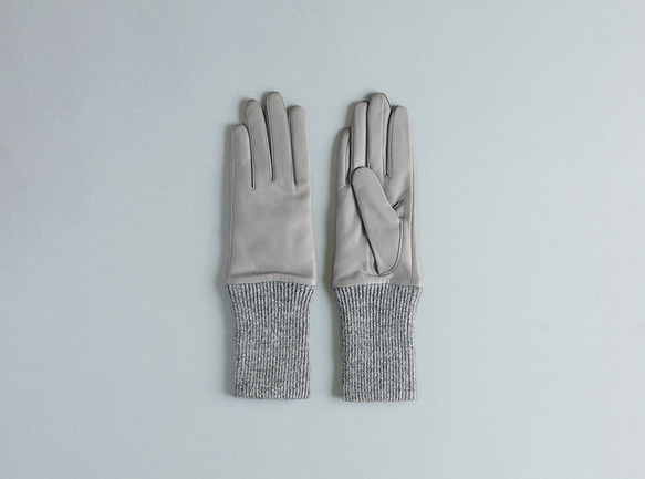 【WOMEN】 Italian Sheep Cuffs 手袋・ミトン ORuKuBET 通販 14236655｜Creema(クリーマ)