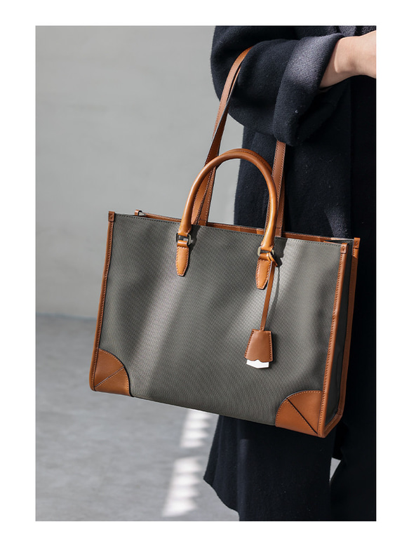 オリジナルデザイン手縫い大容量トートバッグ ナイロン本革Tote トートバッグ LL-studio 通販 14242393｜Creema(クリーマ)