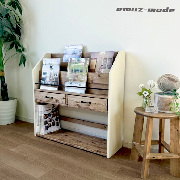 ☆絵本棚マガジンラック ダークホワイト emuz-mode☆ 本棚・絵本棚・マガジンラック emuz-mode 通販｜Creema(クリーマ ...